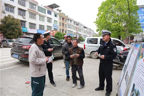 隆回交警开展交通问题顽瘴痼疾集中整治宣传活动