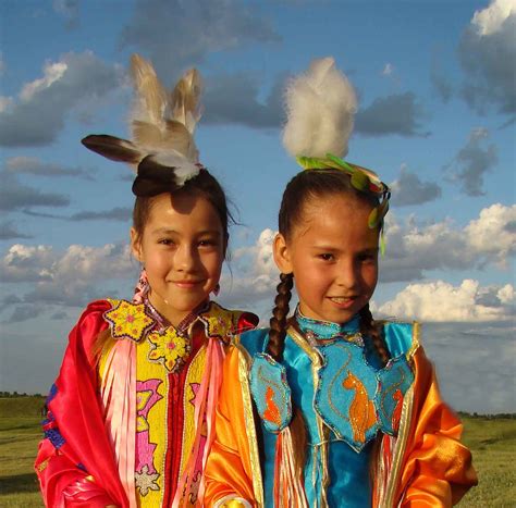 Pow Wow Girls