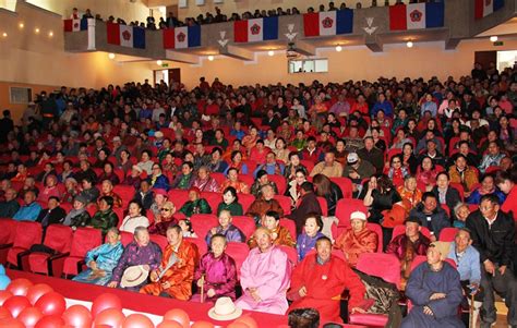 Монгол Ардын Намын Хороо 98 шинэ гишүүнээр эгнээгээ тэллээ