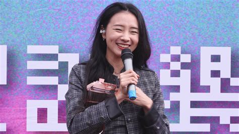 20241210陳忻玥 世新大學校園演唱會〈炙愛／沒有關係／stay Strong〉 Youtube