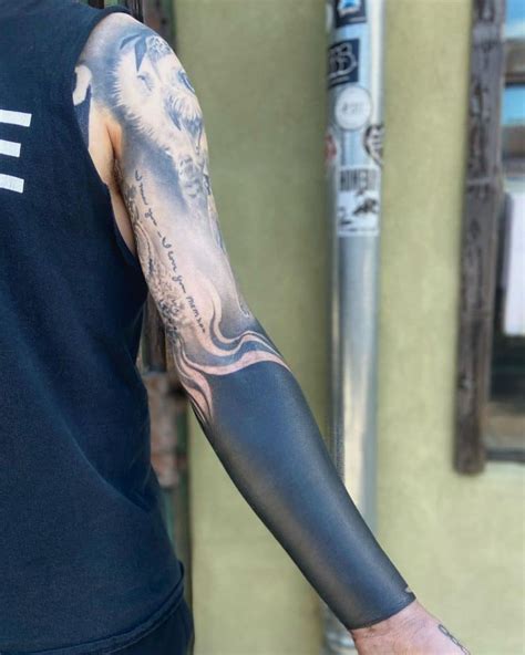 Blackout Tattoo With White Ink Can You Use White Ink On A Blackout
