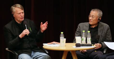 여성 독립없이 민주주의 이야기하는 건 무의미