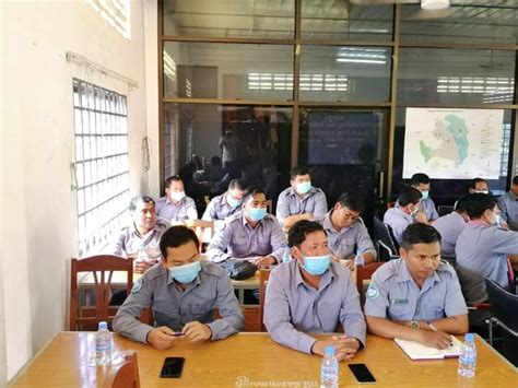 ប្រធានមន្ទីររៀបចំដែនដី នគរូបនីយកម្ម សំណង់ និងសុរិយោដីខេត្តកំពង់ឆ្នាំង