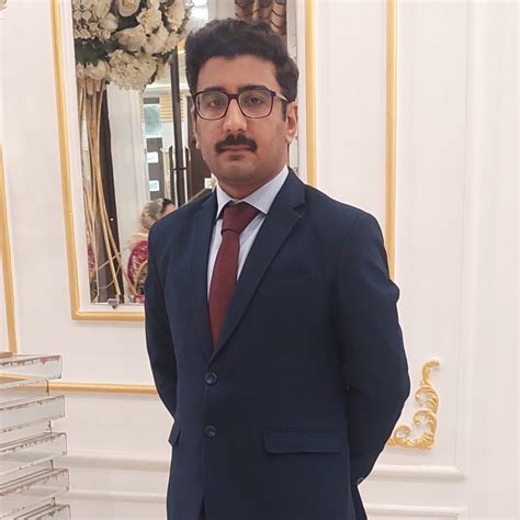 Mehmood Khan Thaheem Medium