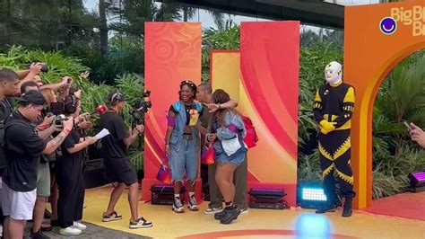 Vídeo Thamiris E Camilla Na Caravana Bbb 25 Vídeos Do Bbb Gshow