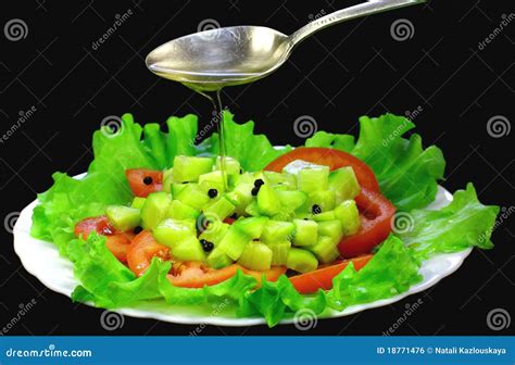 Salade Met Tomaat Komkommer Sla En Peper Stock Foto Image Of
