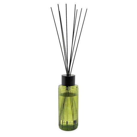 1200ml Green Ridged Glass Reed Diffuser Honeysuckle And Galbanum Scent 2