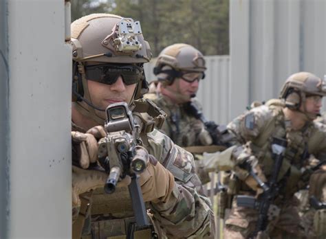 Us Army Soldiers To Receive New Encryption Device To Protect The