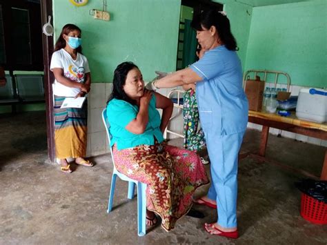 မိုင်းငေါ့မြို့တွင် အသက် ၁၈ နှစ်အထက် ပြည်သူများအား တတိယအကြိမ