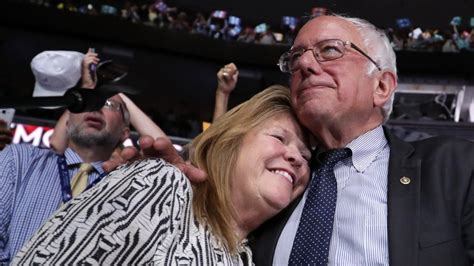 The Untold Truth Of Bernie Sanders Wife