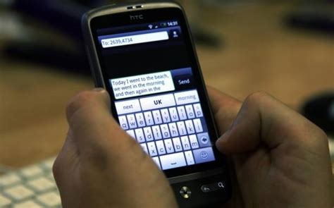swiftkey dominates android s paid downloads reigning in as top