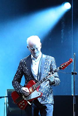 Love Is The Drug At United Center As The Artful Glam Of Roxy Music Reaches A Half Century