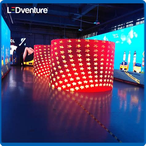 Shot Production Rental Cycle Curve Shape Led Screen P2 9 China Light