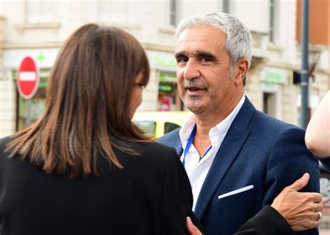 Le Creusot Pierre Jacques Laskar Va Donner Une Prime De 100 Euros à