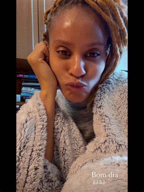 Foto Aline Wirley Publicou Um Vídeo No Instagram Dançando Com Seu