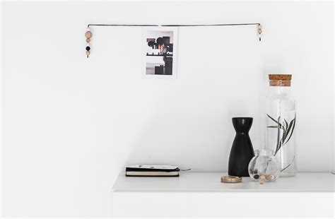 Stylish Display Made From A Simple String