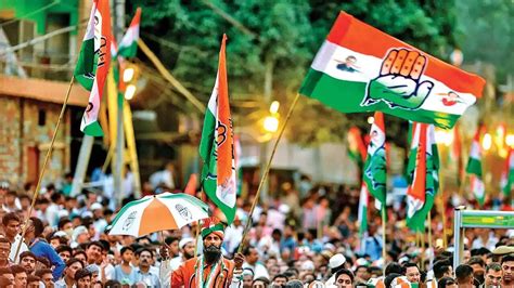 Congress Preparing List Of Officers Working As Bjp Workers Going To