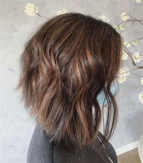 Straight Shoulder Length Hairstyles 2024