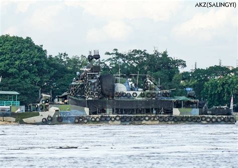 Myanmar ချင်းတွင်းမြစ်ကြောင်းမှ တက်လာသည့် စစ်ရေယာဉ်များကို မော်လိုက်န
