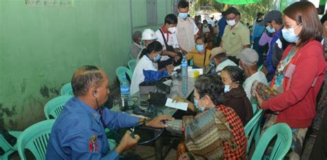 တပ်မတော်မြစ်တွင်းသွား ဆေးရုံရေယာဉ် ရွှေပုဇွန် နှင့် မြစ်ရေယာဉ် စကု ဖျာပုံမြို့နယ် နှင့် ပတ်ဝန