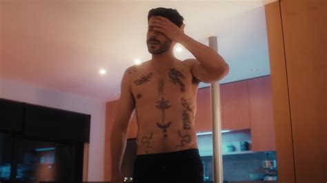 Auscaps François Arnaud Shirtless In Mr Big 1 03 Episode 3