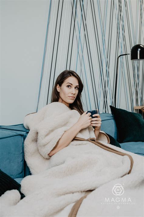 Sea Passion Magma Wool