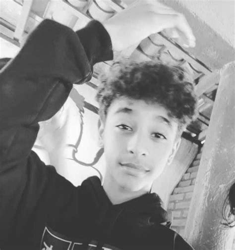 Garoto De Anos Pega Moto Da V Escondido E Morre Em Acidente No