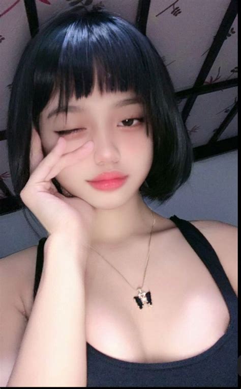 Pin On Foto Cewek Hijab Aesthetic Beautiful Girlfriend Pretty