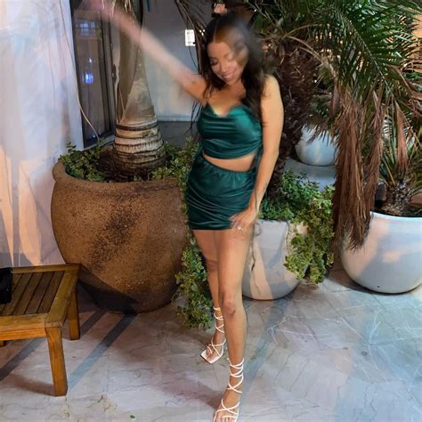 Krystal Bee Feet Pics Sexy Feets Celeb Feets