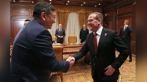 МАН ын Ерөнхий нарийн бичгийн дарга ОХУ д айлчлал хийв