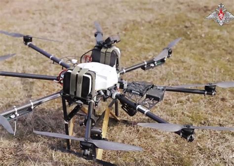 В брянское село ночью прилетела Баба Яга и сделала три сброса