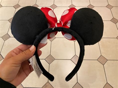 Photos New Redesigned Classic Minnie Mouse Ears Arrive At Walt Disney World Wdw News Today
