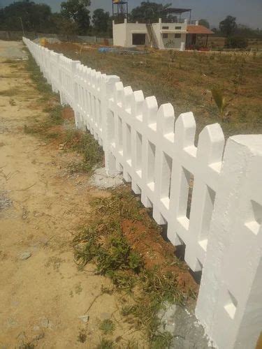 Rectangular Rcc Compound Wall Grill 4 Feet At ₹ 50sq Ft In Thane Id