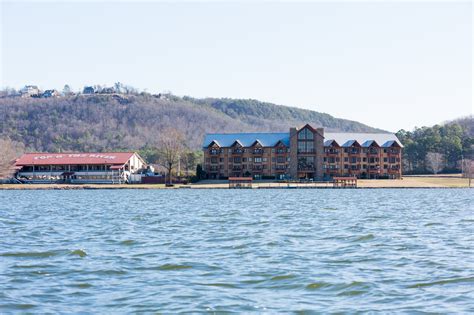 Lake Spotlight Lake Guntersville Fish Alabama Alabama Bass Trail
