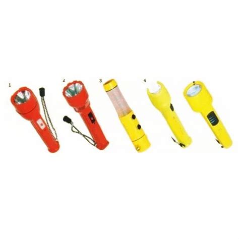 Led Torch At Rs 50 Piece Haripura Vadodara Id 7475442030