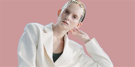 How To Remove Halos In Photoshop Using The Smudge Tool