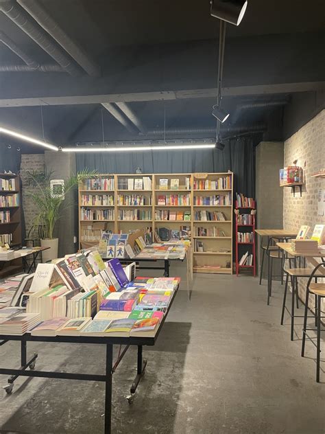 저절로 책에 빠져드는 마법 같은 공간