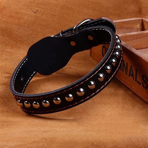 Badu Bg Кожена яка за кучета Регулируеми шипове Големи нашийници за кучета за средно големи