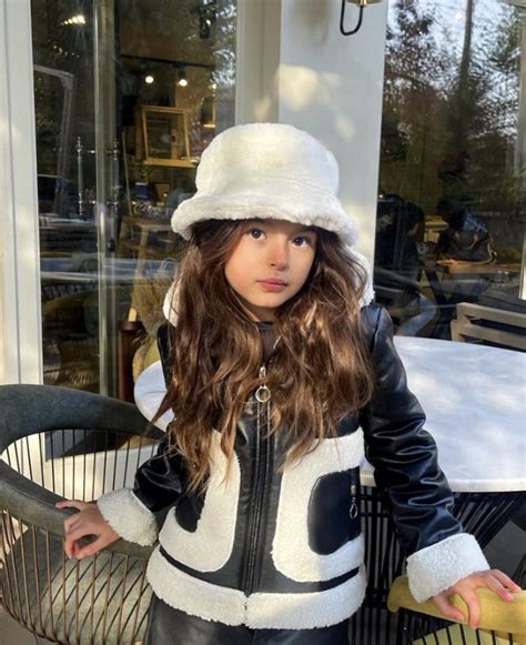 Pin on 𝐌𝐚𝐲𝐚 𝐁𝐚𝐬𝐨𝐥