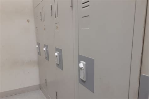 広島県の公立中学校教諭 同僚女性教師の着替えを盗撮しようとし逮捕 教諭は「間違いありません」 Trend News Caster Goo