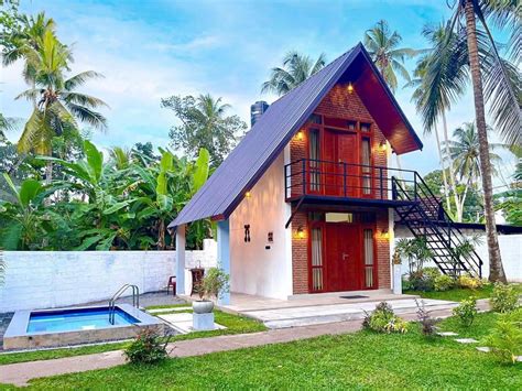 මැරෙ මැරෙන්න කලින් ලංකාවේ ඔබ යායුතුම Hotels And Restaurants