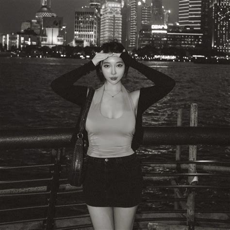 Rosita · Artist Profile