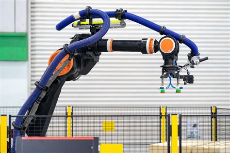 Artificial Intelligence Enabled Gripper System Stellarix