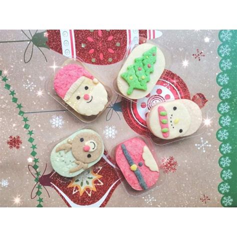 ชีสทาร์ตไส้สับปะรด ชีสทาร์ตไส้สตอเบอร์รี่ ลายการ์ตูนมุ้งมิ้ง กล่องใหญ่ 12 ชิ้น Tintgyblue