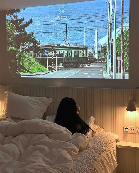 어니홈🧸 홈인테리어 • 홈쿡 • 신혼집 • 일상 𝑆𝑤𝑒𝑒𝑡 𝑓𝑙𝑎𝑣𝑜𝑟 𝑑𝑒𝑠𝑠𝑒𝑟𝑡 𝑡𝑖𝑚𝑒🍩 제품제공 러움🫧 허전한 주방에 포인트가 되어준 러움 패브릭캘린더