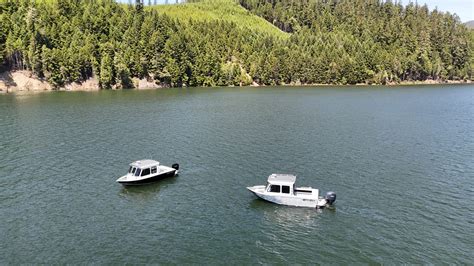 21′ Coho Hard Top North River Boats