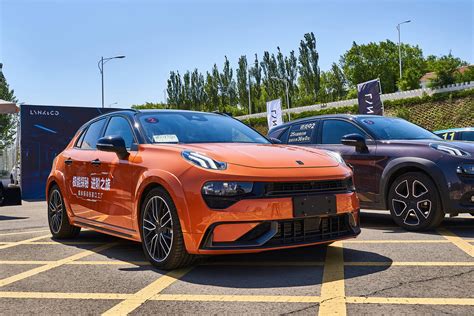 试驾国产小钢炮领克02hatchback 探访领克汽车工厂搜狐汽车搜狐网