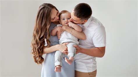 4 Common Reasons Solutions For Postpartum Sex Pain Moment Of Truth Physical Therapy