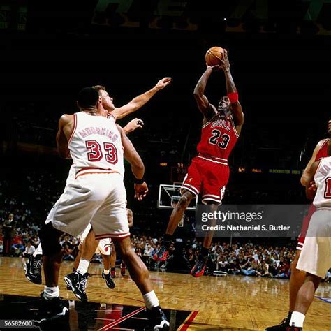 Michael Jordan Jump Shot Photos And Premium High Res Pictures Getty