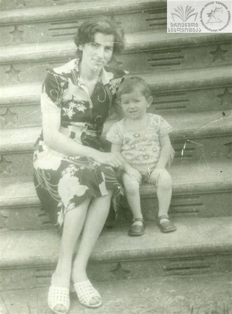 Iverieli სახლში